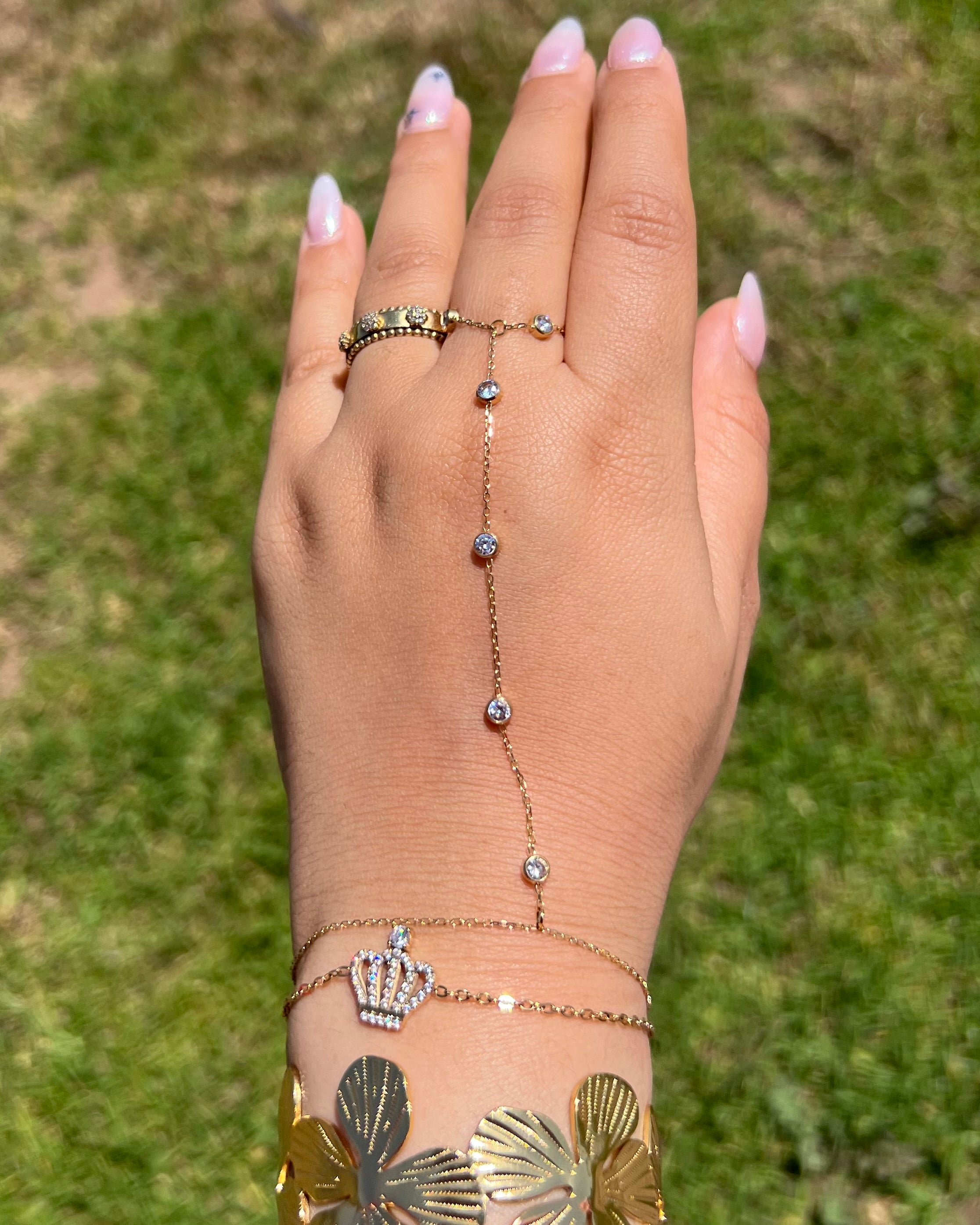 Chaine de main Soft Tears – Rimas jewelry store